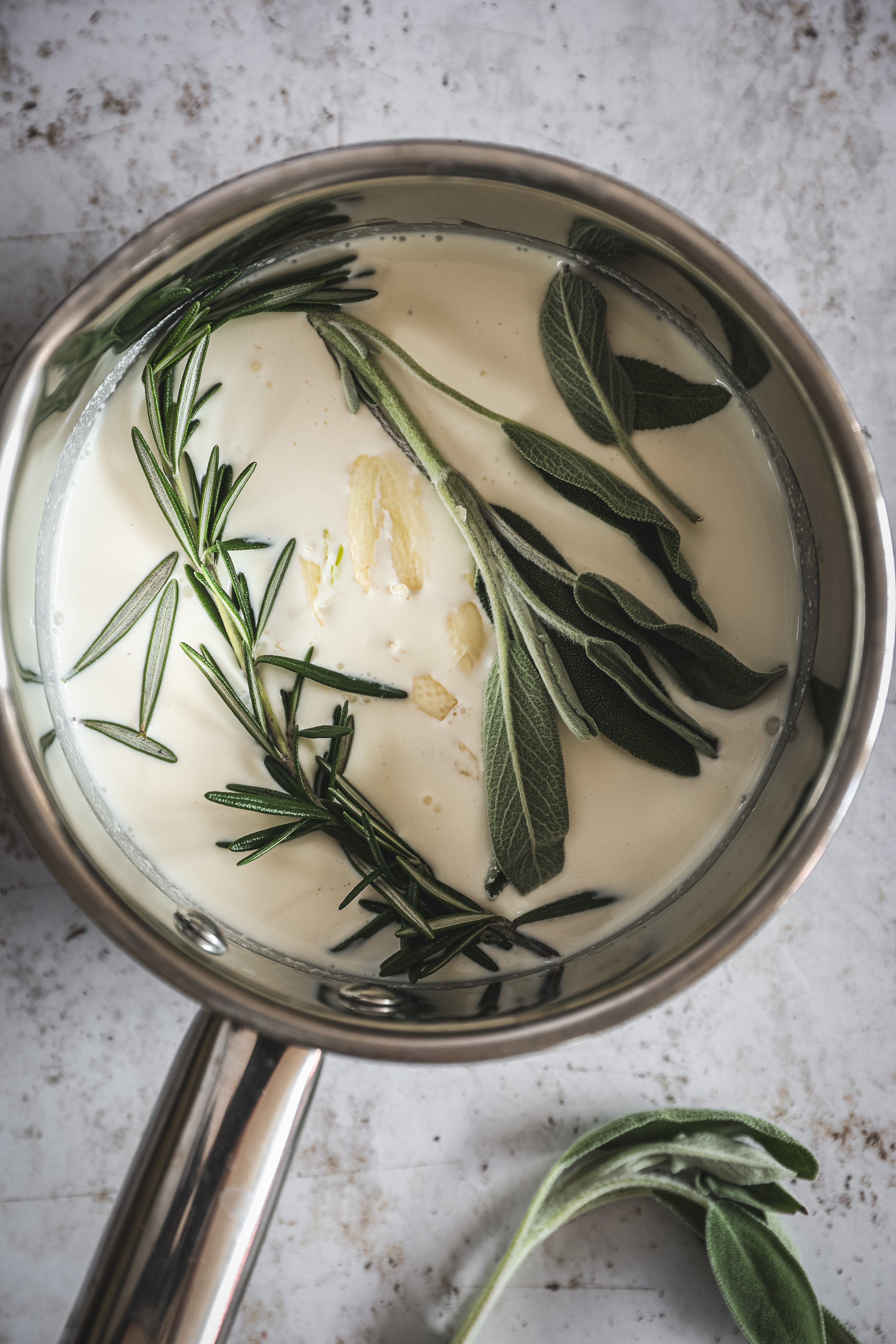 How to Infuse Cream – Herbs, Spices & Aromatics (Chef's Technique)